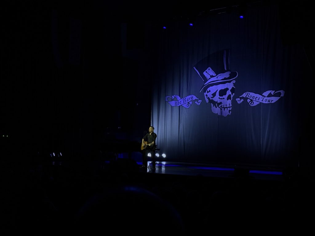Brajan Adams RASPAMETIO Beograd - Bare Bones Show